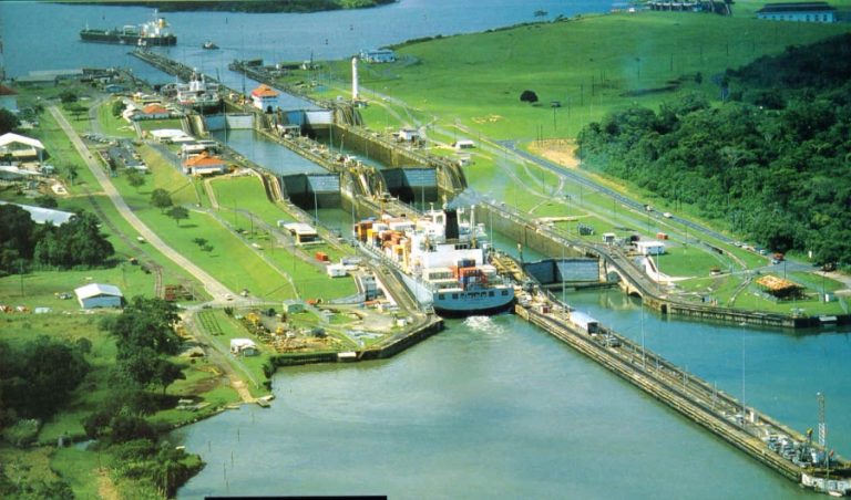 Canal De Panamá Cumple 100 Años Un Millón De Barcos Ya Cruzó La Obra